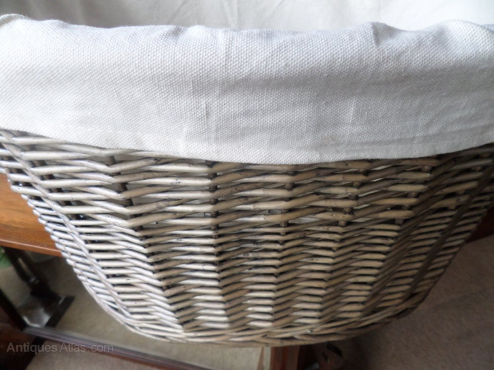 Antiques Atlas - A Sturdy Wicker Laundry Basket 1930's With Liner