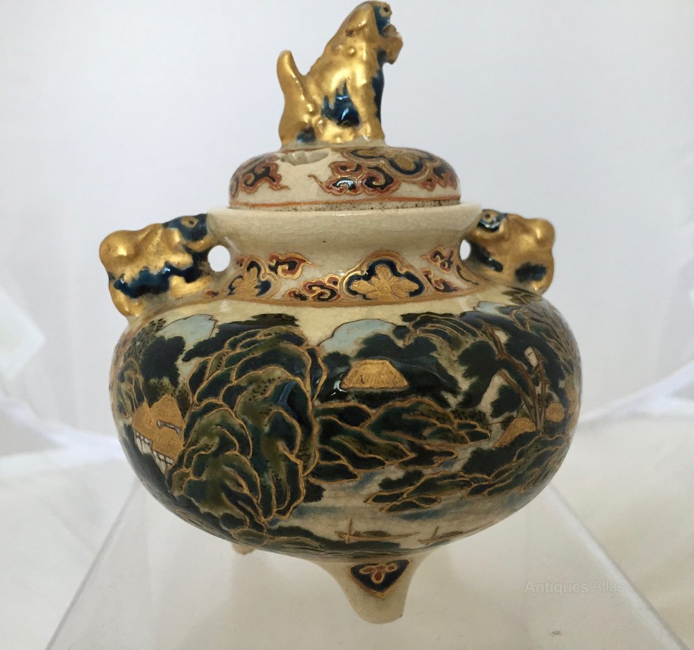 Antiques Atlas - Japanese Imperial Satsuma Koro Signed