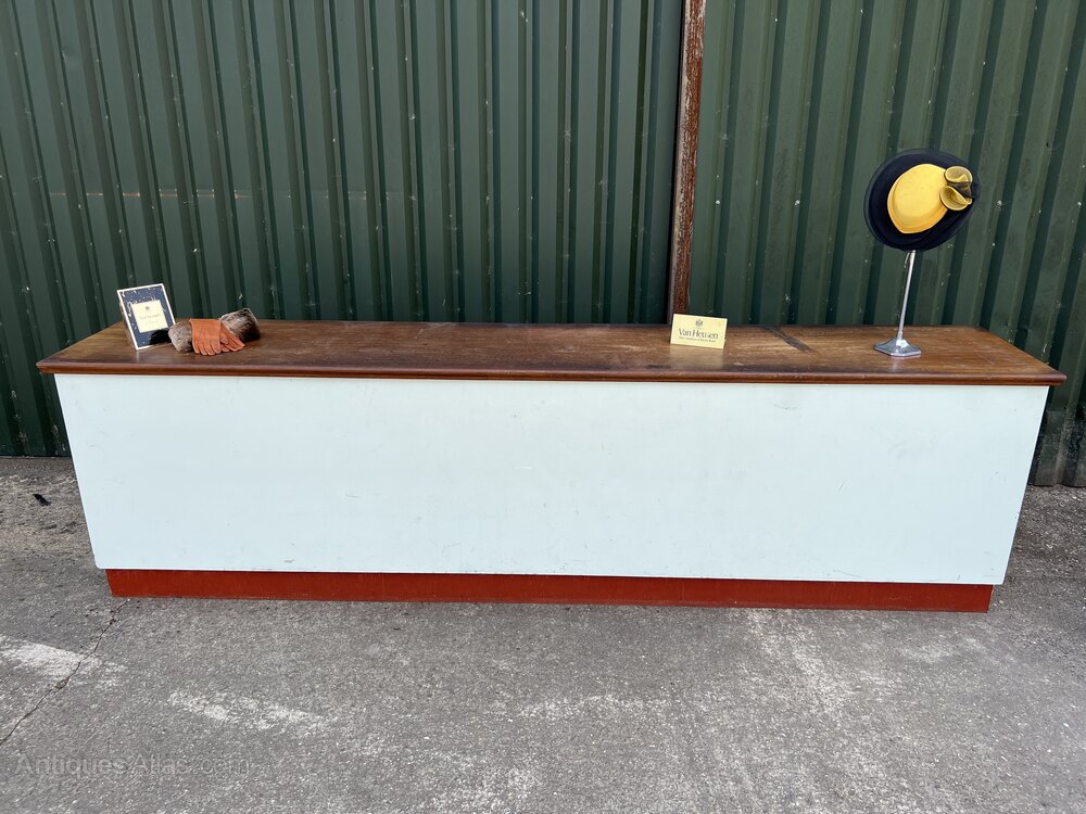 Antiques Atlas - Vintage Shop Counter With Cupboard & Cash Drawers