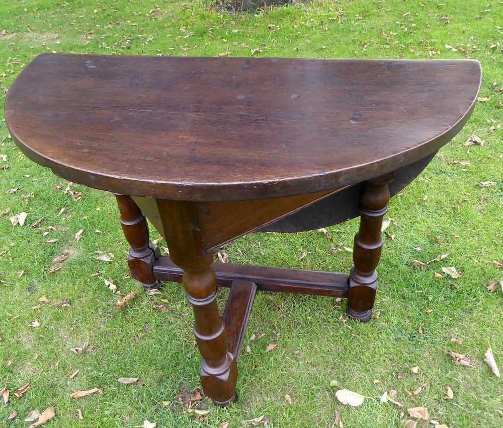 Rare Country Oak Credence Table 1630 - Antiques Atlas