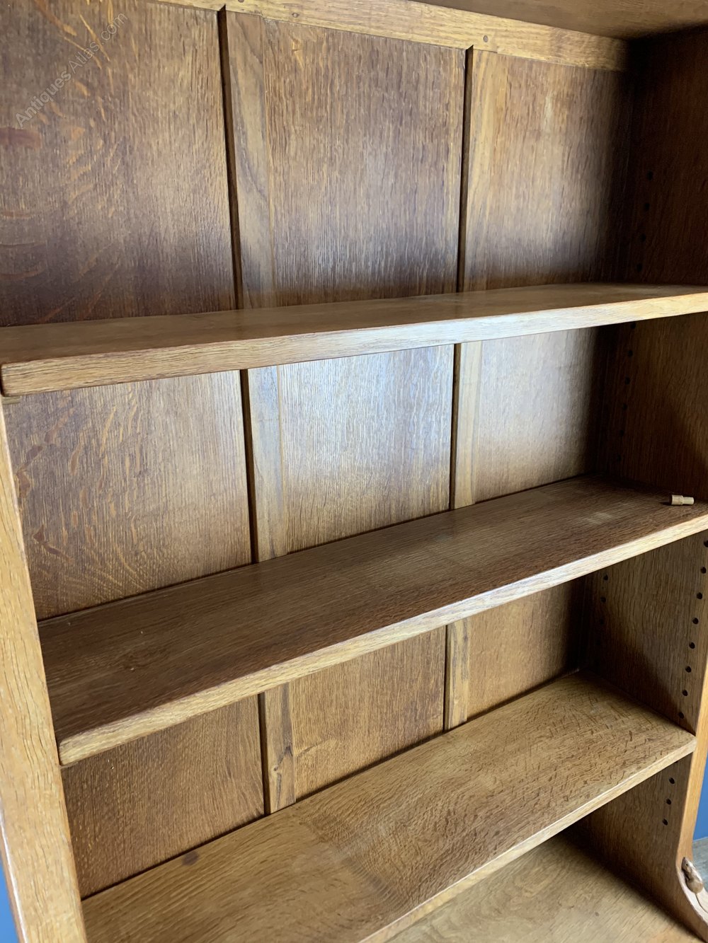 Antiques Atlas - Robert Thompson ‘Mouseman’ Oak Bookcase as1090a017 ...