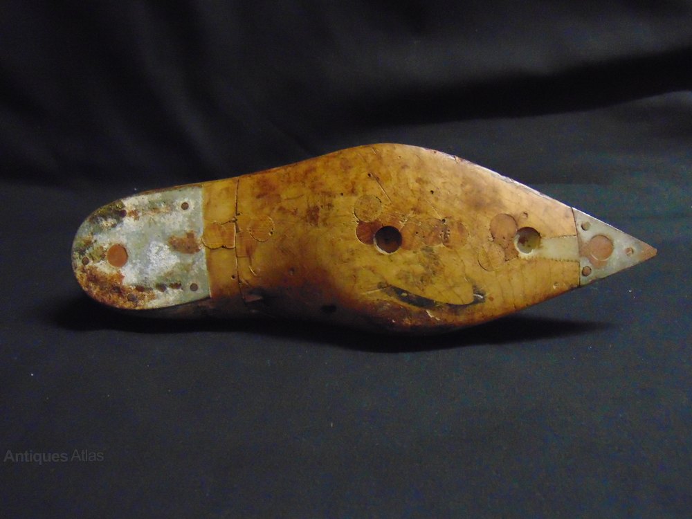 Antiques Atlas - Vintage Cobblers Winkle Picker Shoe Form as302a2071 / 8223