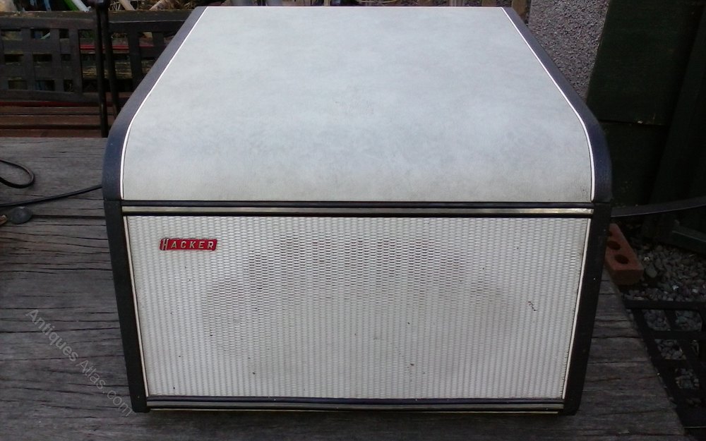 Antiques Atlas - Vintage Hacker GP15 Record Player. as302a592 / 4317
