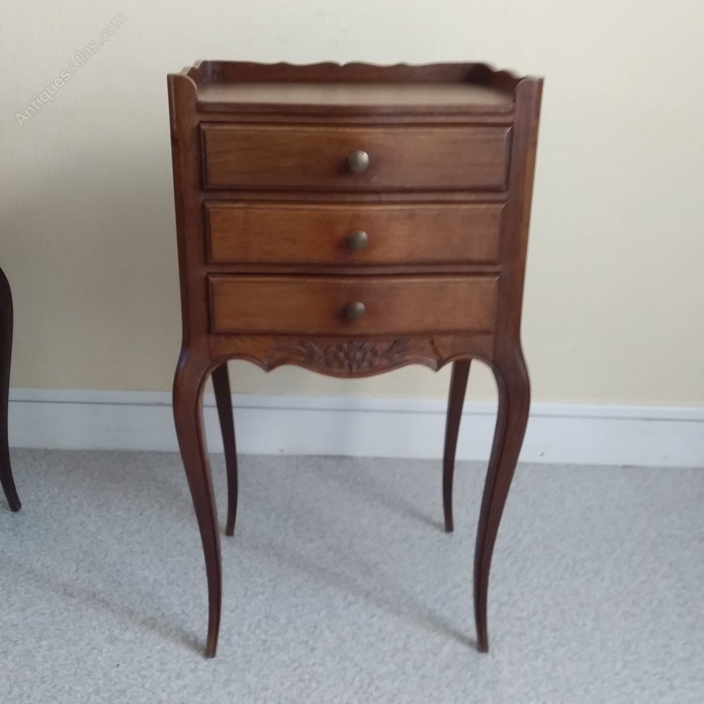 Antiques Atlas - Bedside Chests