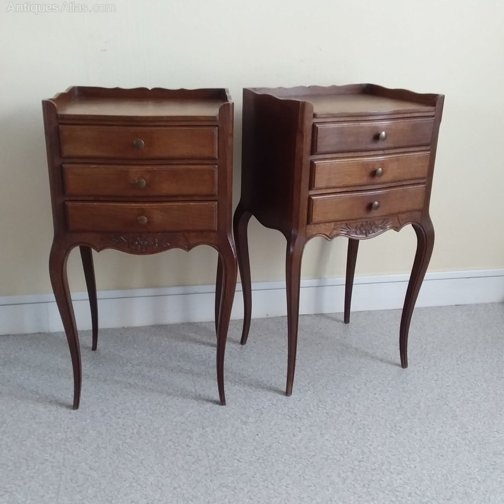 Antiques Atlas - Bedside Chests