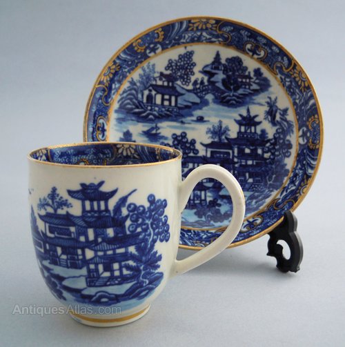 Antiques Atlas - Antique Early Worcester "Bandstand" Pattern, C1780