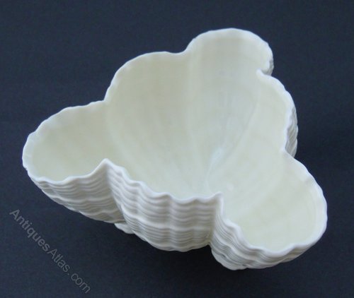 Antiques Atlas - Royal Worcester White Shell Bowl