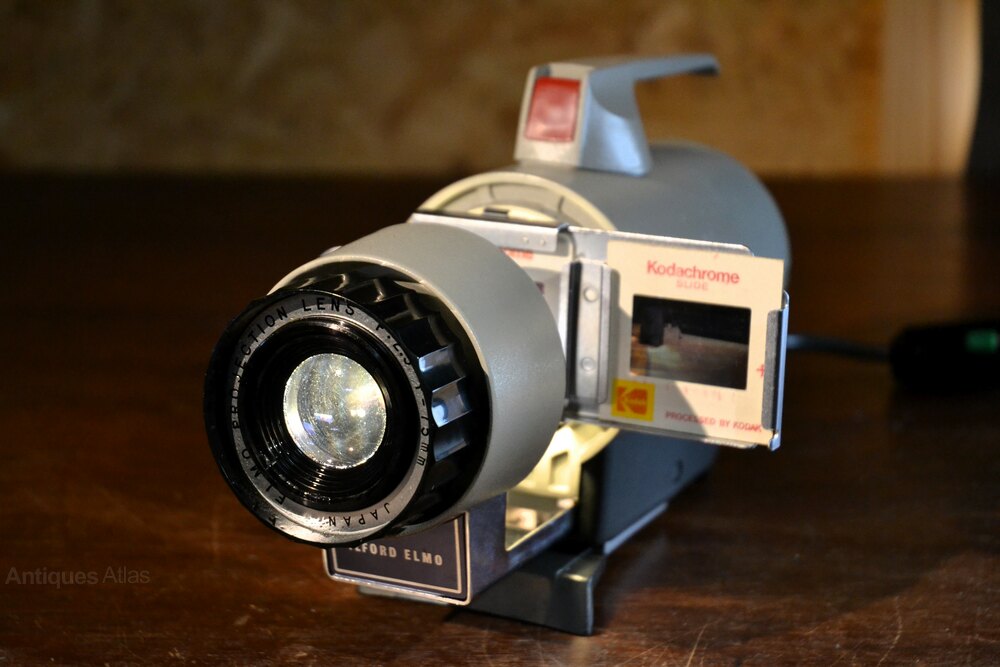 Antiques Atlas - Ilford Elmo Vintage CS Slide Projector. Working.
