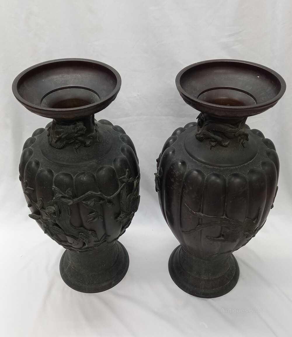Antiques Atlas - Very Large Meiji Period Bronze Vases. as1178a410