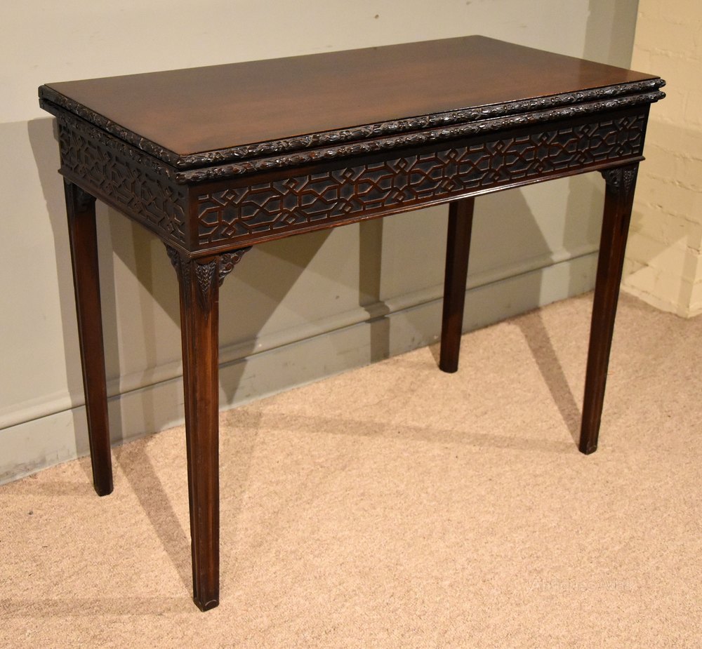 18th Century Carved Tea Table - Antiques Atlas