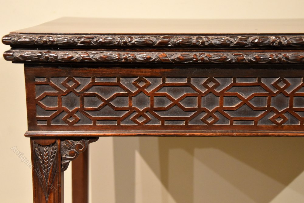 18th Century Carved Tea Table - Antiques Atlas