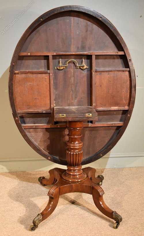 A Fine Regency Oval Pedestal Loo Table - Antiques Atlas