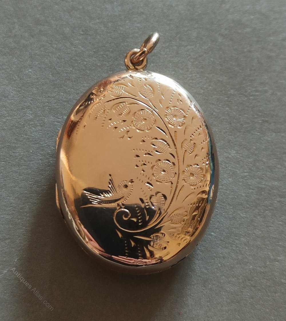 Antiques Atlas - Antique 9ct Gold Locket With Bird 1919