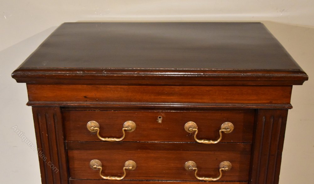 Edwardian Mahogany Wellington Chest Lock And Key - Antiques Atlas