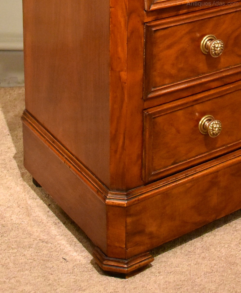 French Wellington Chest Of Drawers - Antiques Atlas