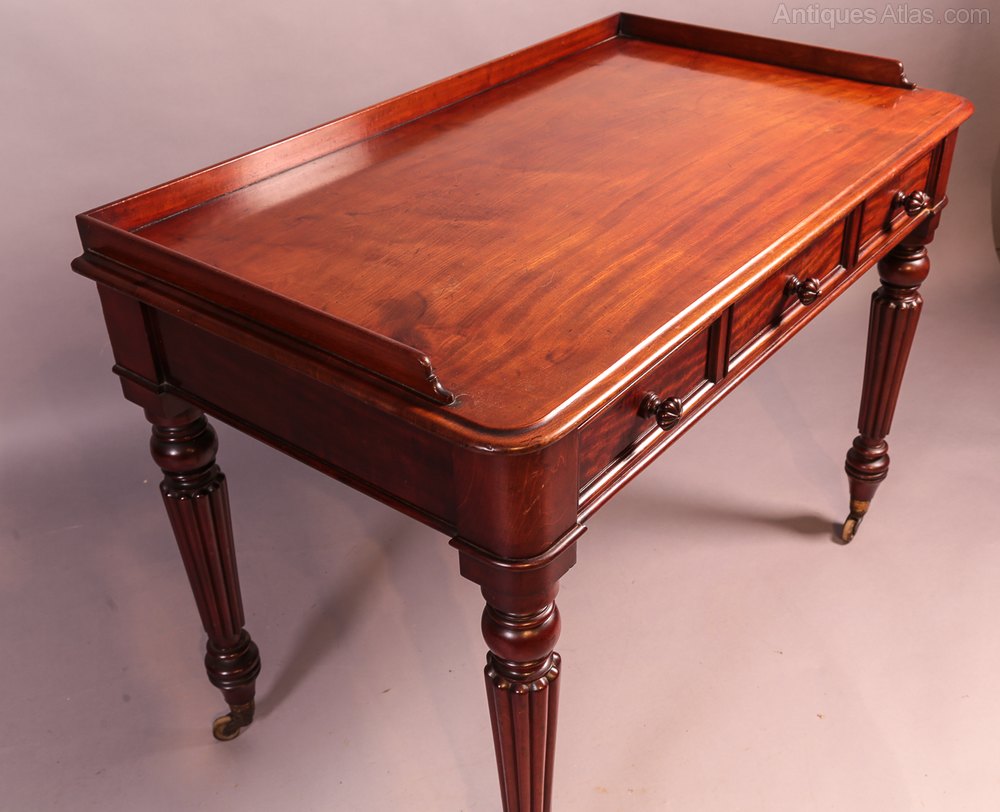 Gillows Writing Desk Mahogany C 1830 - Antiques Atlas