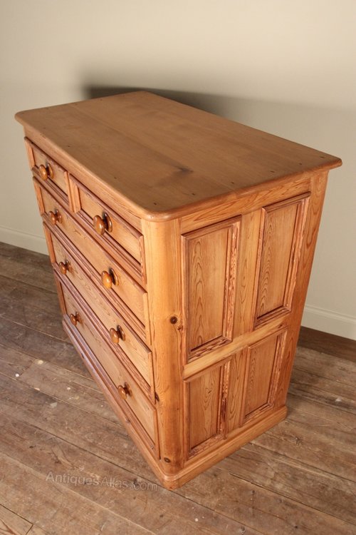 Large 19th C Panelled Pitch Pine Chest as129a976 - Antiques Atlas