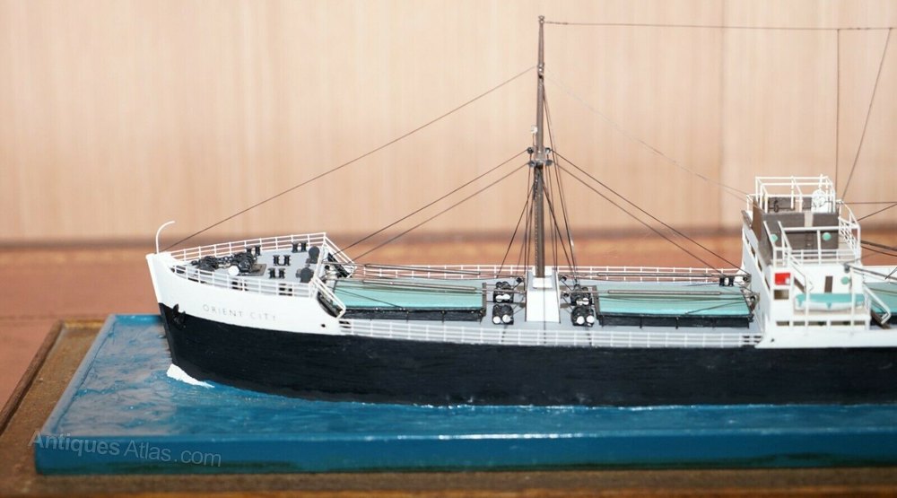 Antiques Atlas - Circa 1940 Model Of S.S Orient Including Ship Menu