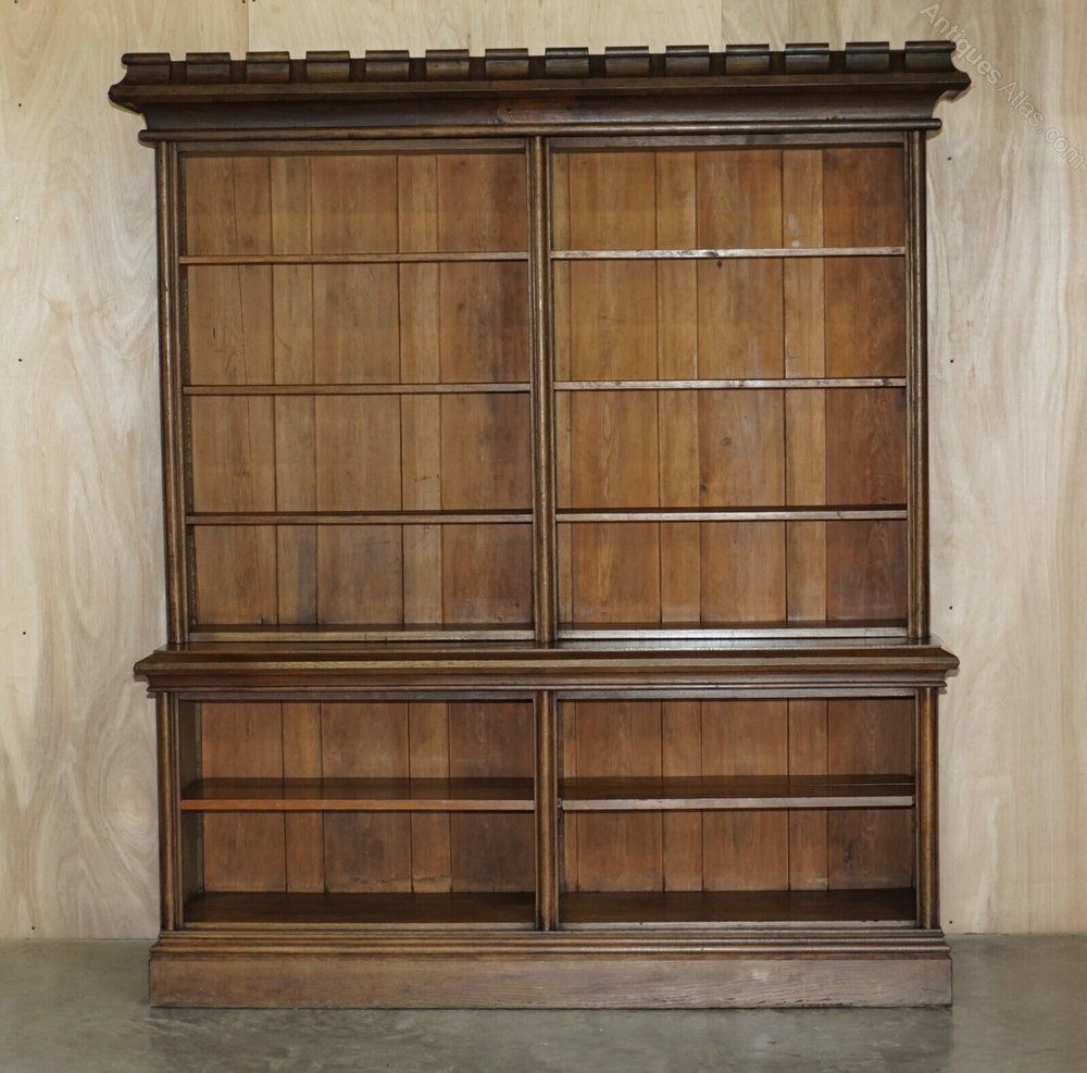 Pair 1870 English Oak Castle Top Library Bookcases - Antiques Atlas