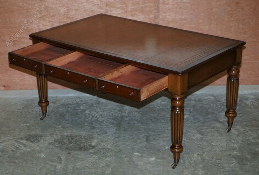 Victorian Library Table Writing Desk Gillows Legs - Antiques Atlas