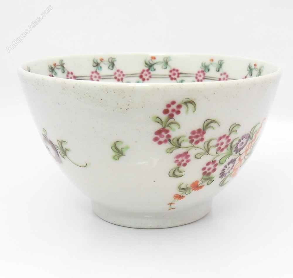 Antiques Atlas - 18th Century New Hall Tea Bowl C. 1790