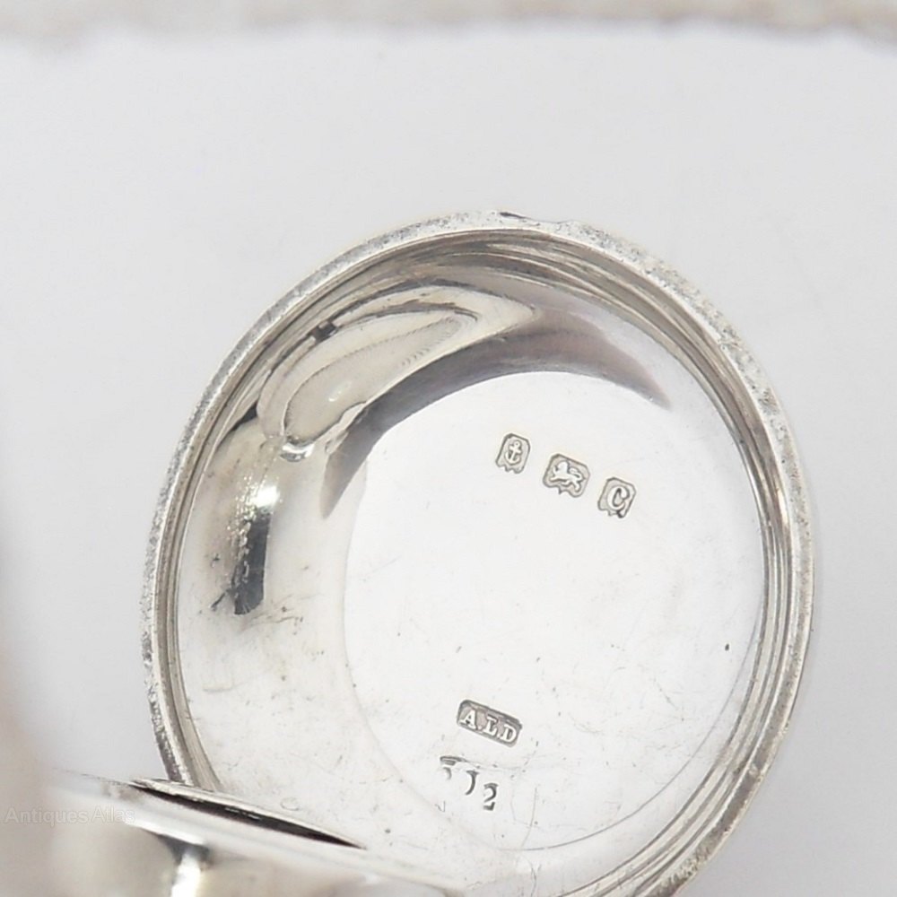 Antiques Atlas - Edwardian Silver Sovereign Case / Holder