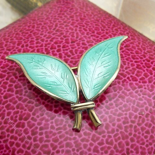 Antiques Atlas - Silver & Sea Green Enamel Leaves Brooch David Andersen ...