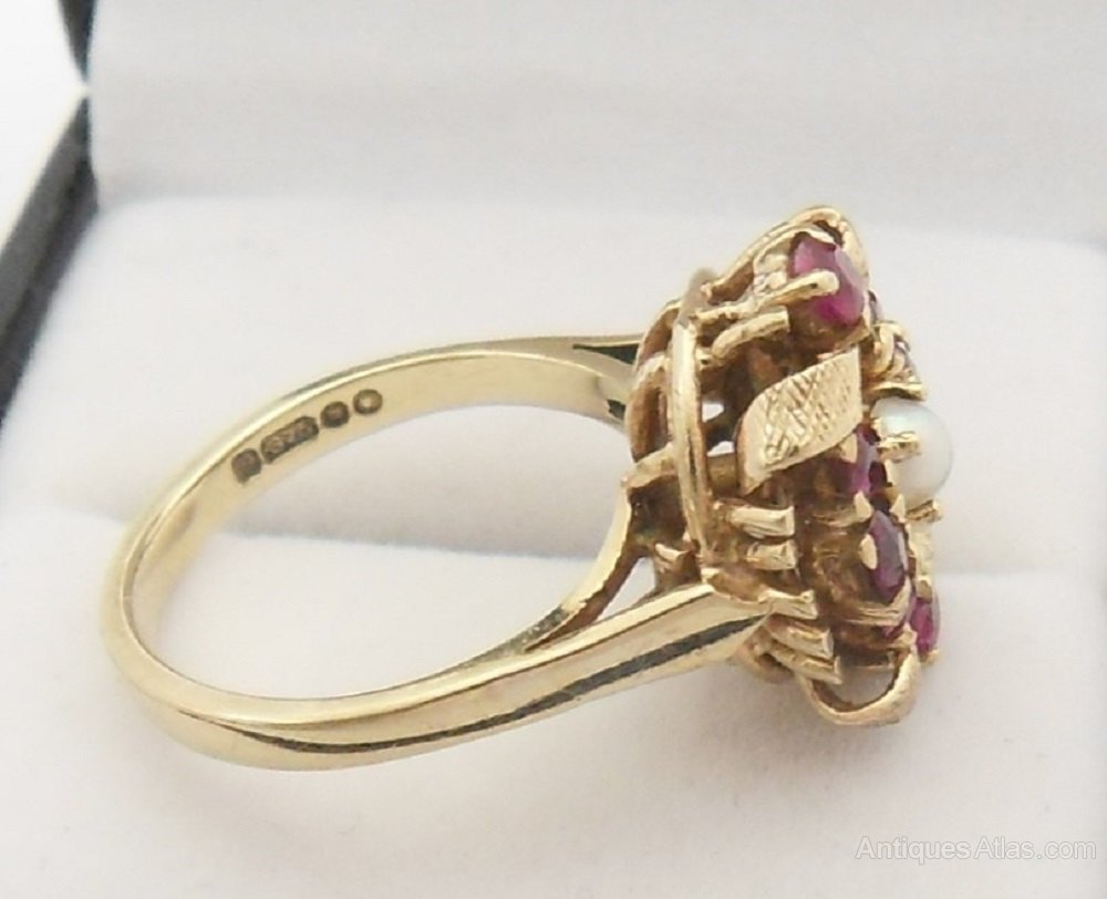Antiques Atlas - Vintage 9ct Gold Ruby & Pearl Set Ring Size UK K
