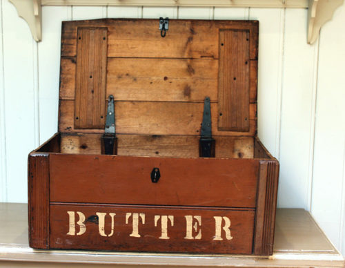 Antiques Atlas - Vintage Butter Storage Box (England, C. 1920)
