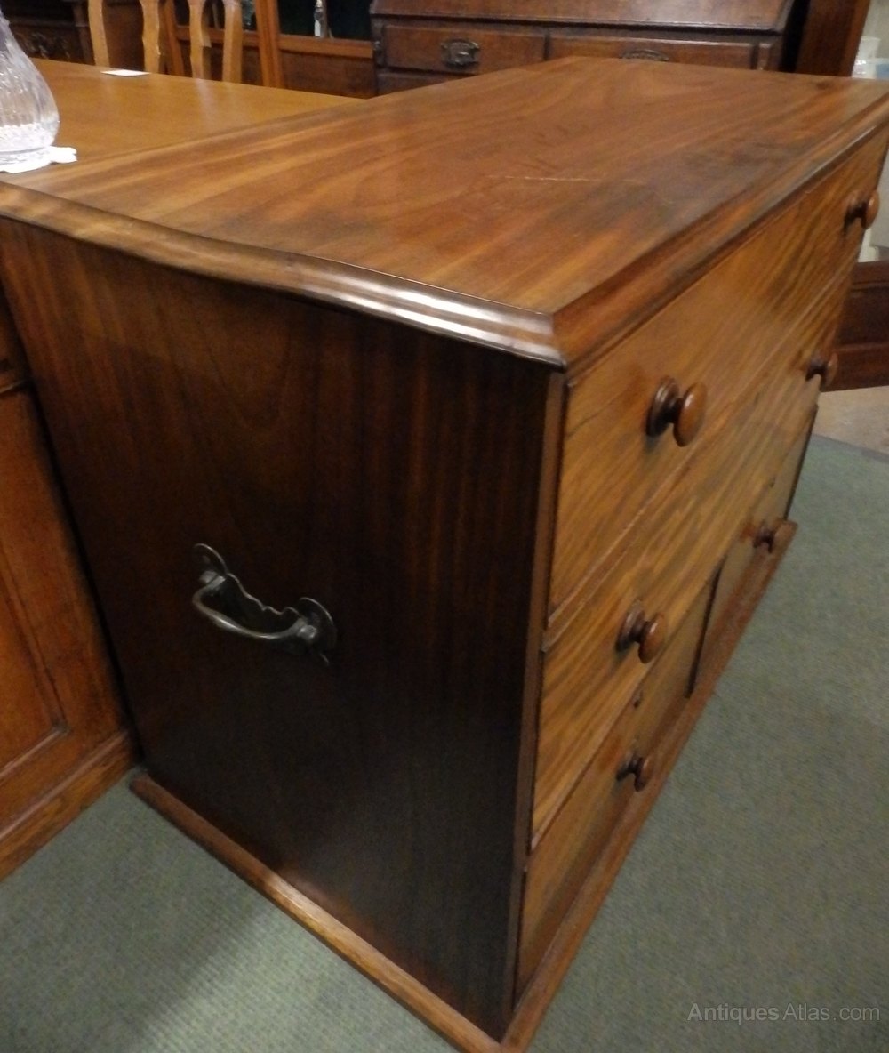 Victorian Mule Chest - Antiques Atlas