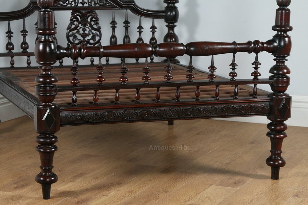 5ft 7” Victorian Colonial King Size Four Post Bed - Antiques Atlas