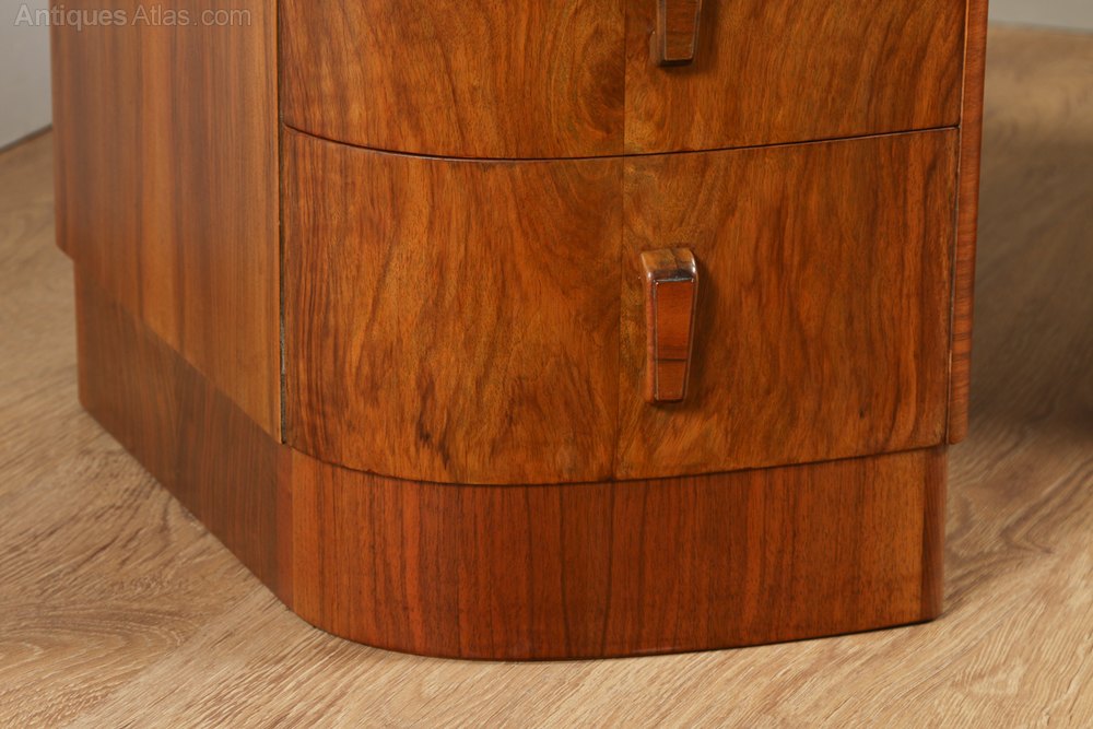 Art Deco Figured Walnut Cloud Shaped Office Desk as236a1085 / Art Deco ...