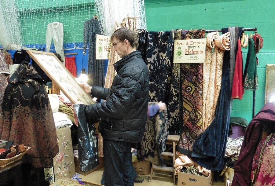 The Textile Society's Manchester Antique and Vintage Textile Fair ...